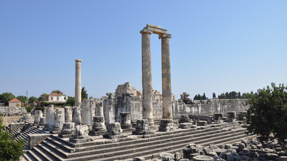 An Archaeological Cruise from Bodrum to Ephesus Gulet Charter Route ...